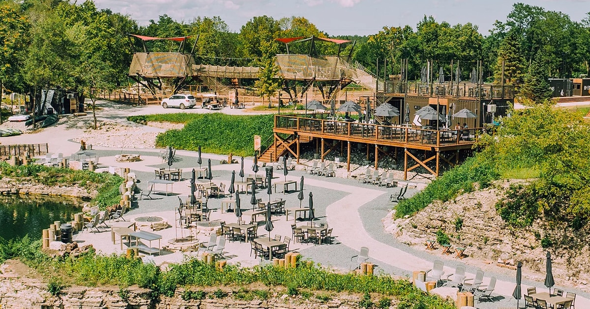 Dining at The Forge Lemont Quarries